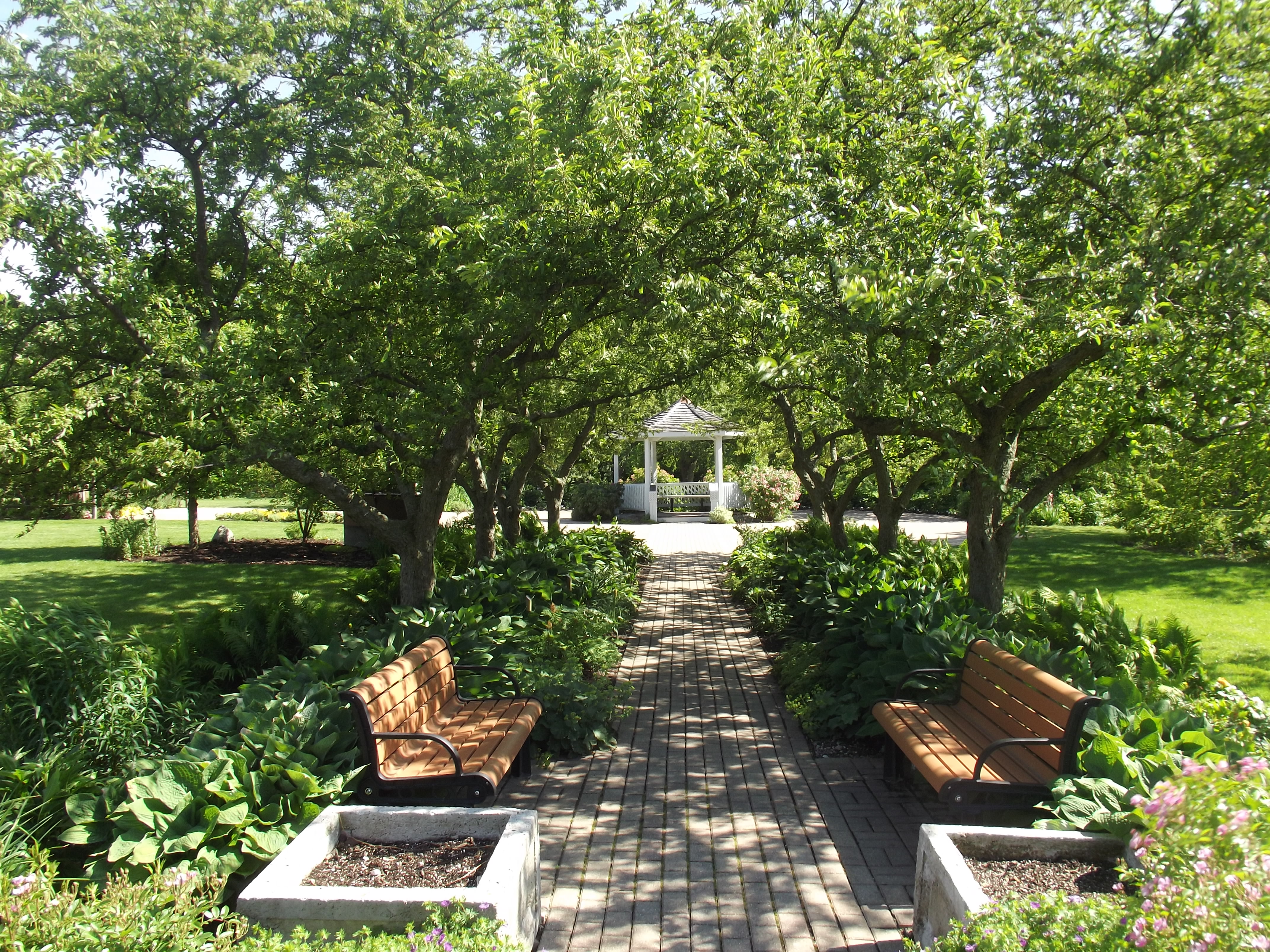 Indiana Photo Gallery – Ogden Botanical Garden – Mossy Feet Books ...